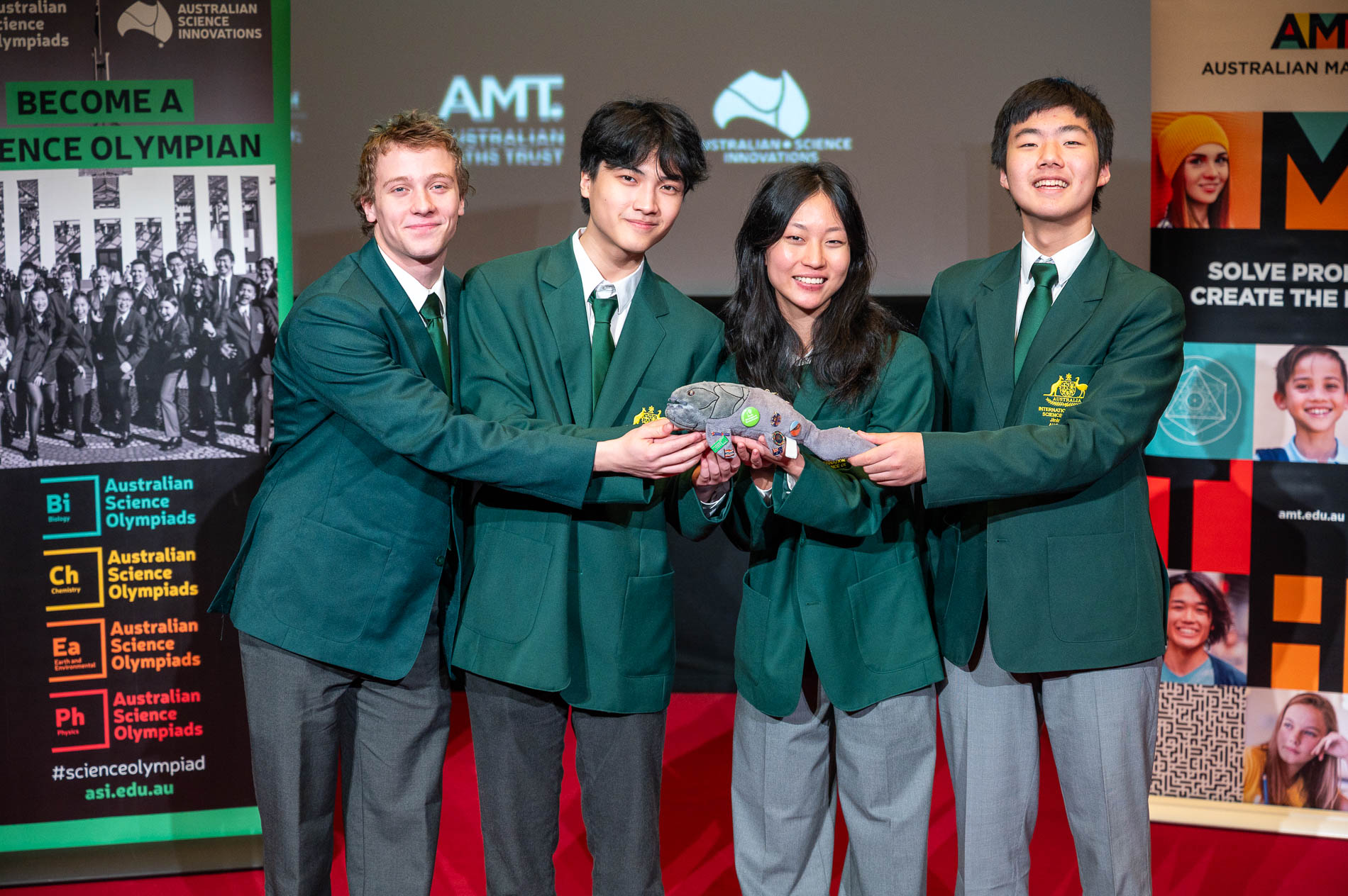 Australian Earth Science Olympiad team.